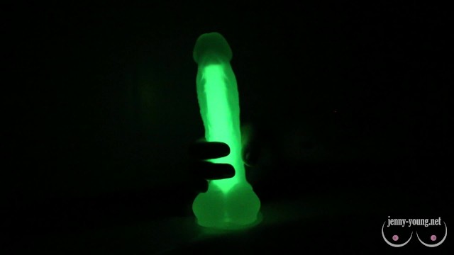 Cutie Girl Plays With Candle Wax And Dildo Glow In The Dark And Sucks Dick In The Bathroom